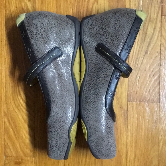 Jambu | Shoes | Jambu Sport Wedge Design Mulesslides | Poshmark